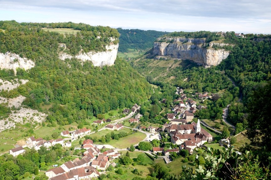 Gros coup de cœur pour Baume-les-Messieurs, un village du Jura élu ...